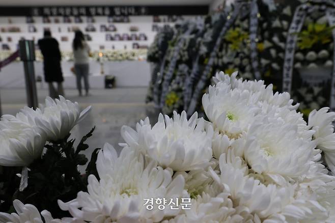 희생자 177명 영면···남은 2명은 9일 발인 제주항공 여객기 참사