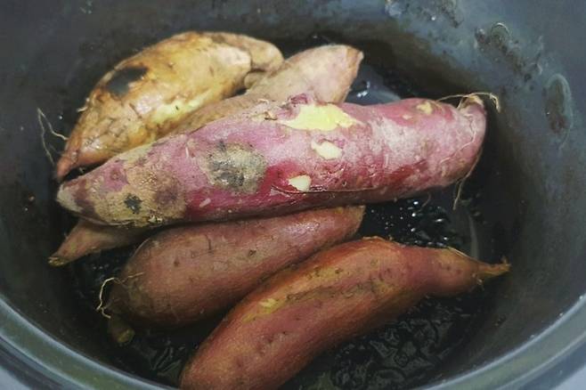 탄 냄비 제발 빡빡 닦지 마세요 이것 알면 흠집 없이 새것처럼 깨끗해져요~ 쏙쏙팁