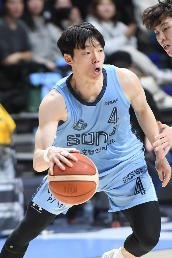 소노 전반기 마지막 경기에서 모비스 꺾고 5연패 탈출 Mk고양