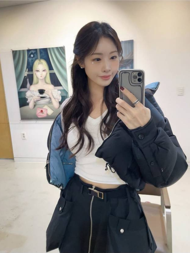 ‘체조 여신 신수지 마네킹도 감탄한 완벽 비율 초미니 스커트로 뽐낸 기럭지 스타와 라이프