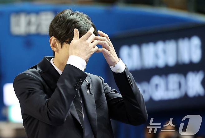 Sk전 패배 김주성 Db 감독 초반 분위기 내준 게 패인