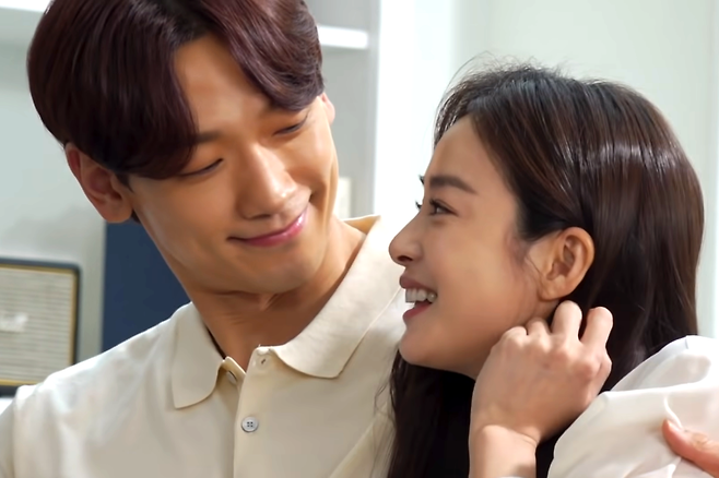 세기의 부부 결혼 8년만에 전해진 깜짝 소식 맥스무비