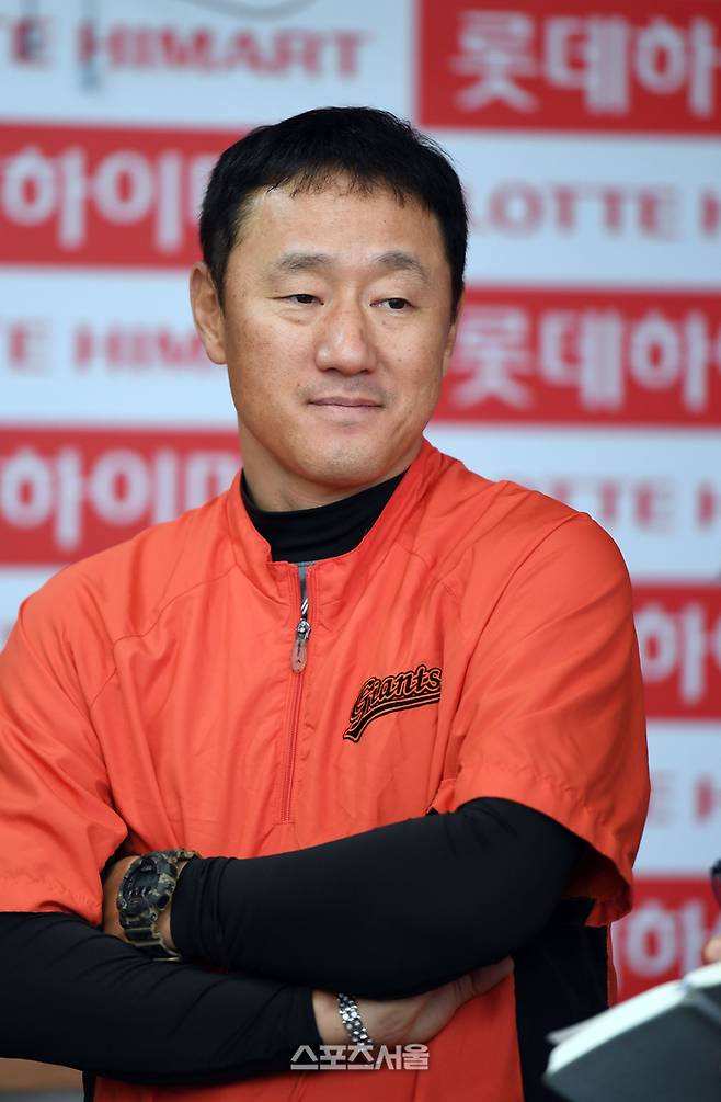롯데 아킬레스 꿰뚫은 조원우 코치 귀환 ‘천군만마 그 이상