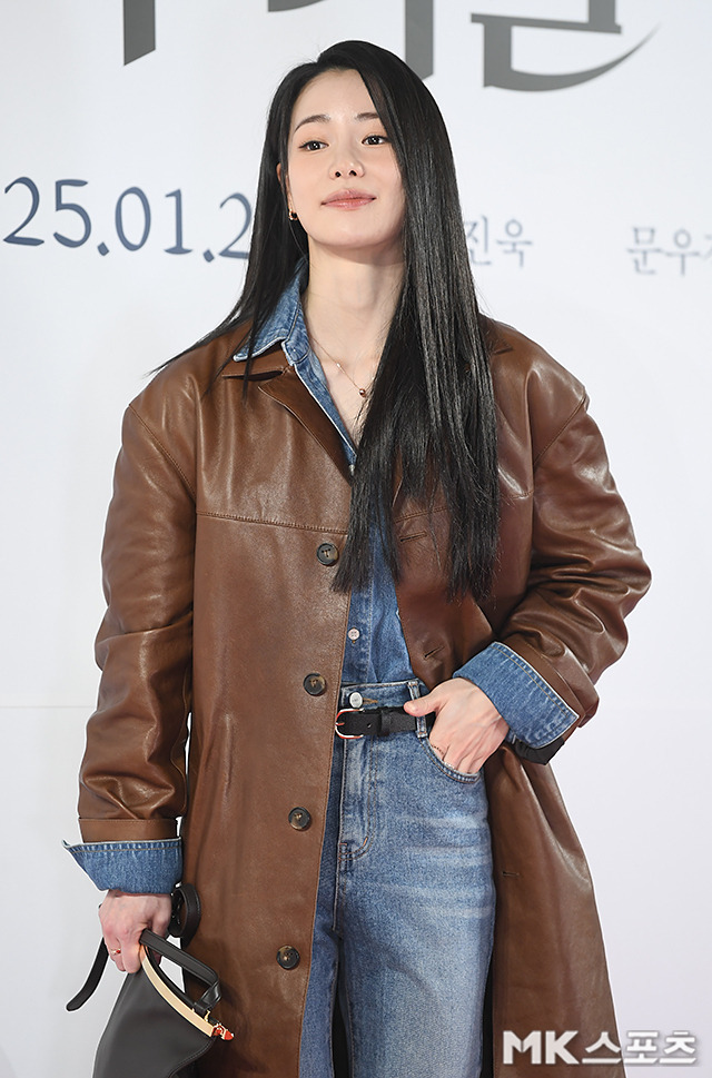 임지연 문동은과 의리 챙긴 연진이 가죽 트렌치코트 걸친 센스 100점 청청패션 뷰티는 내운명