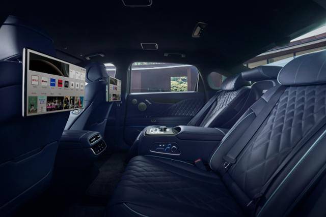 [타봤더니]"럭셔리란 이런 것"...VIP용 세단의 새 기준 꺼낸 제네시스 G80 전동화 모델[CarTalk]