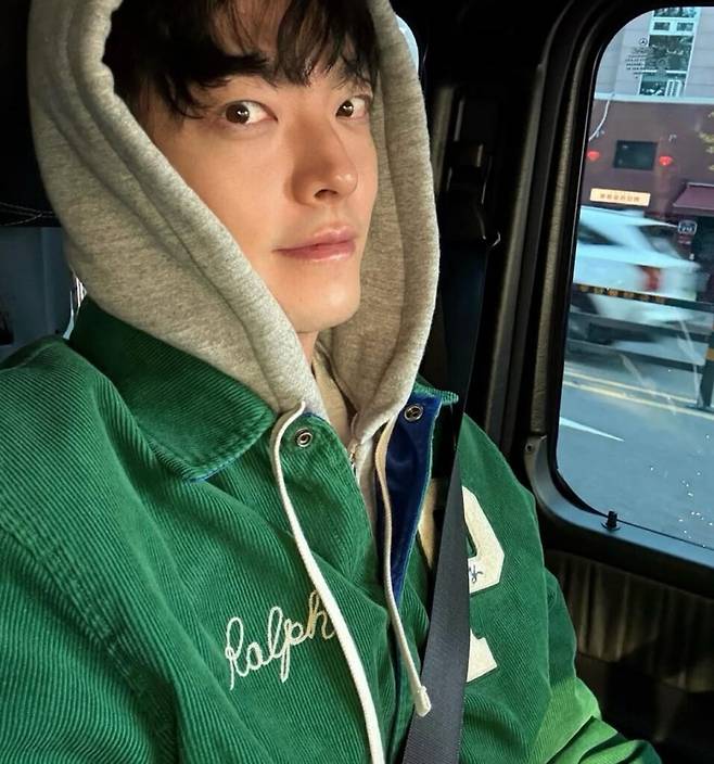 11년 열애 신민아♥김우빈 축하할 소식 전해졌다 셀럽스케치