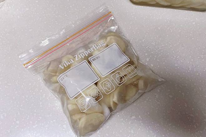 냉동떡국떡 물에 바로 담그면 바보 이렇게 해야 갈라짐 없고 맛있습니다~ 쏙쏙팁
