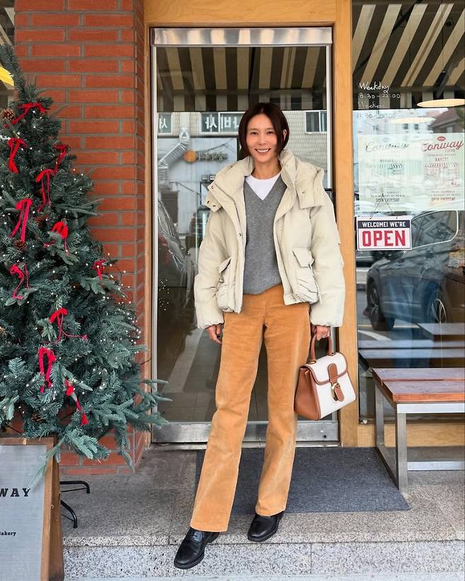 ‘마이큐♥김나영 명품보다 우아하고 타고난 패션 감각과 함께한 패딩은 Fashionnavi