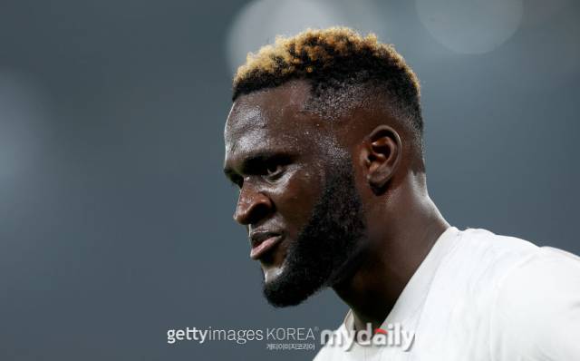 충격 24살에 사우디 리그 이적 확정알 나스르 무패 우승 St 영입→호날두와 최강 투톱 구축