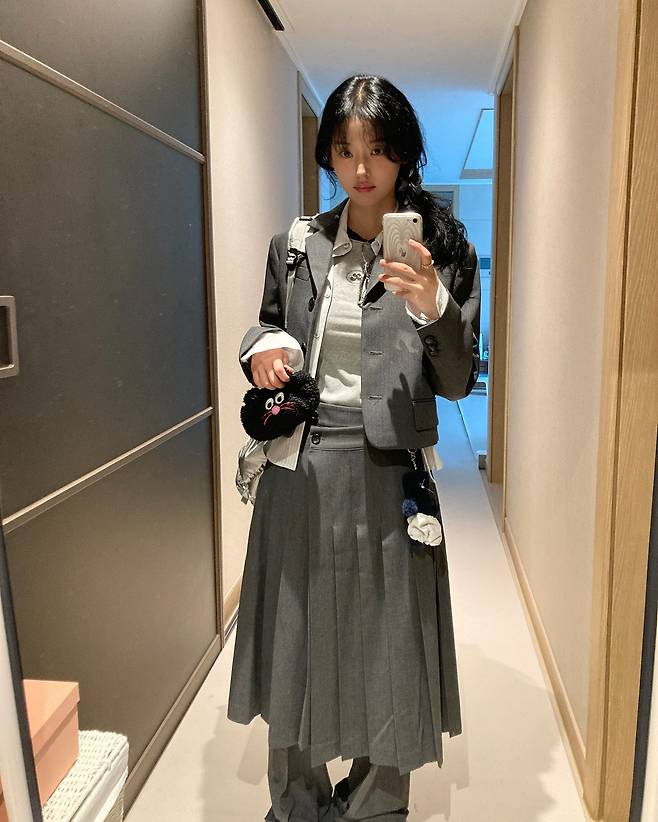 쇼핑몰 여신에서 배우로 특별한 인생 여정한 여배우 데일리룩 라이프업