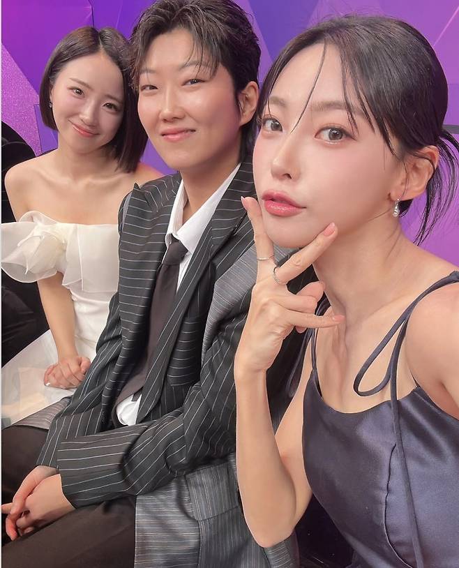 육상 김민지 Sbs 골때녀 탄탄 여신핏 우아한 코르셋 플레어 드레스룩 대본은 내운명
