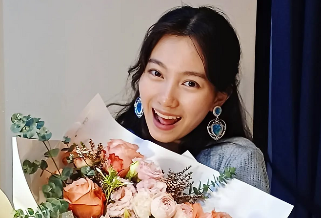 너무 예뻐서 못 알아볼 뻔천만영화 출연한 소녀의 폭풍성장 삶은영화