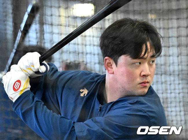강·양 계보 이을 국대 포수 1할 타율 공갈포 오명 벗는다타격 스타일 바꿔 부족했던 점 보완에 집중