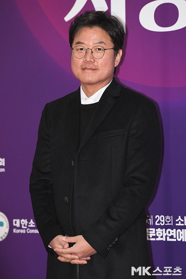 ‘예능 괴물 나영석 Pd 넷플릭스와 손 잡는다 2025년 4분기 공개” Mk★현장