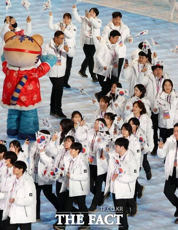 아시안게임 최대 겨울축제 하얼빈 동계아시안게임 개막韓 종합 2위 노린다