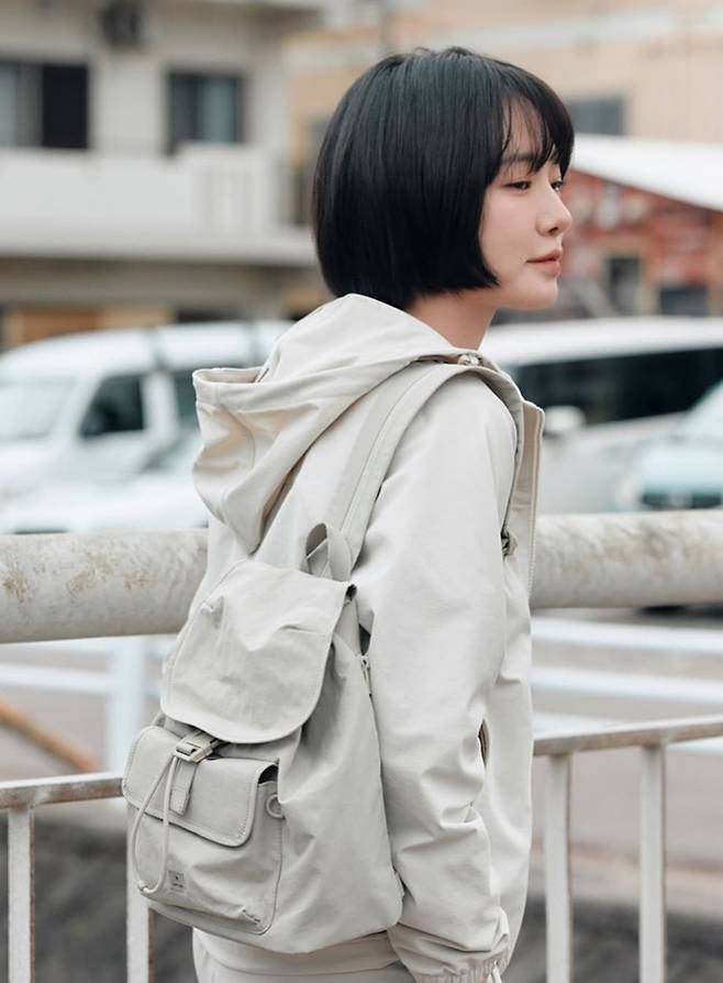 박규영 분위기는 ‘오겜2 핑크가드 일상이 더 예쁜 아웃도어 고프코어룩 패션엔