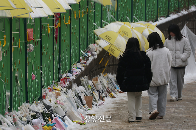 하늘양 살해 교사 휴직 한달 안돼 증상 거의 없다” 정반대 소견서로 ‘복직