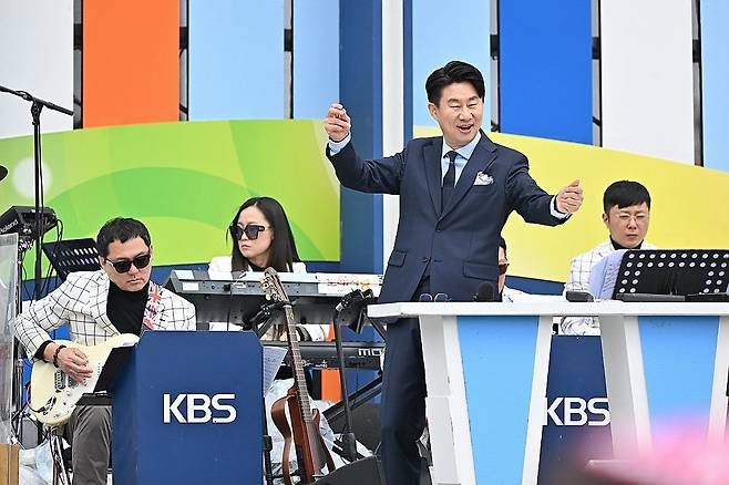 4세∼86세까지 243개 팀 예심울주군 전국노래자랑 15일 본선