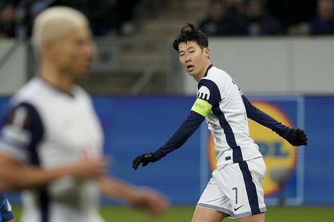 손흥민 발끝에서 시작된 결승골토트넘 맨유 꺾으며 Epl 2연승