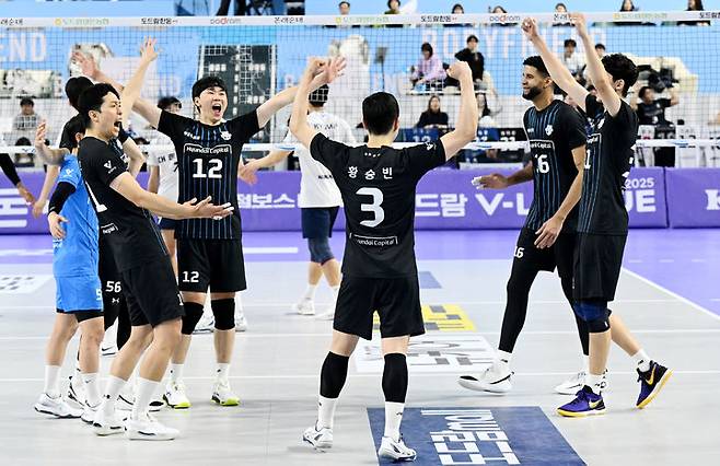 현대캐피탈 정규리그 1위 축포 쏠까오늘 조기 확정 노린다
