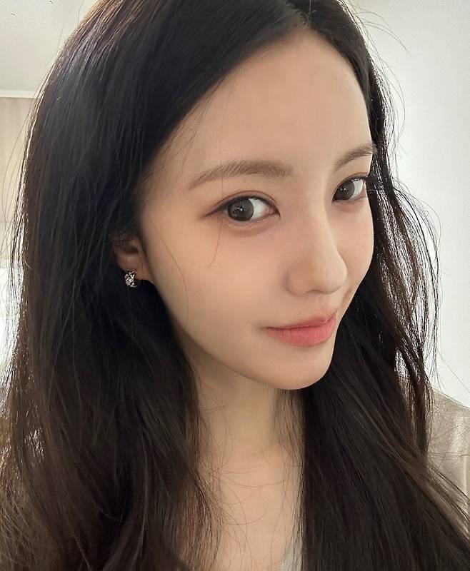 ‘예비신부 효민 결혼식 앞두고 미모 관리 요즘 상태 맘에 들어” Da★