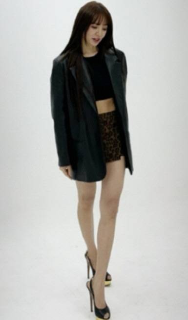 [SCin스타] "7kg 감량" 다이어트 성공한 윤은혜, 완벽 각선미 뽐내