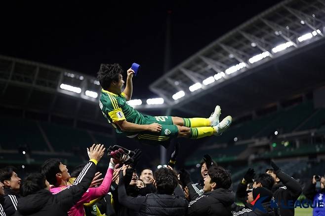 최철순 500경기박재용 결승골 전북 Acl2 8강 진출포옛 감독 3연승