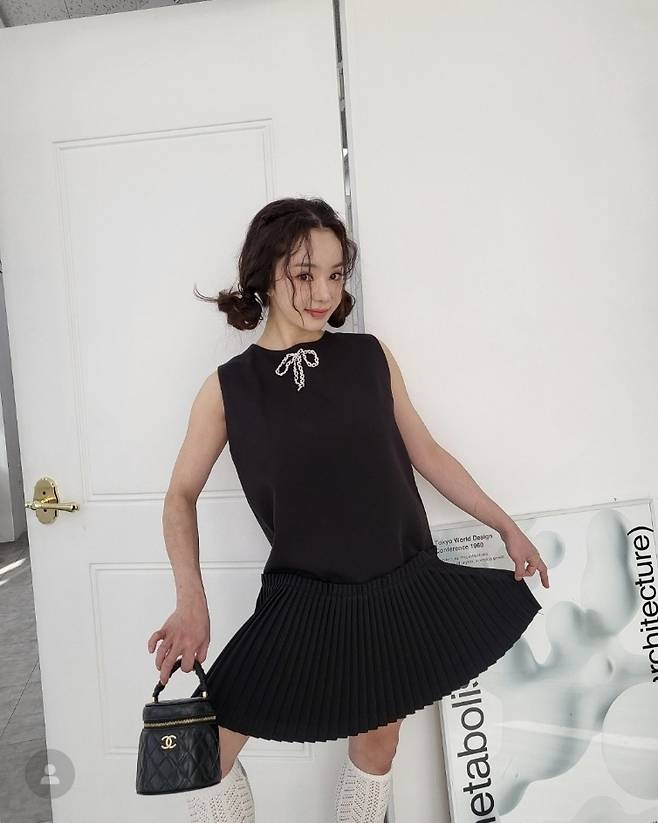 서우 39살 맞아 원조 인형미모 상큼한 매력 그대로 사랑스러운 원피스룩 뷰티는 내운명
