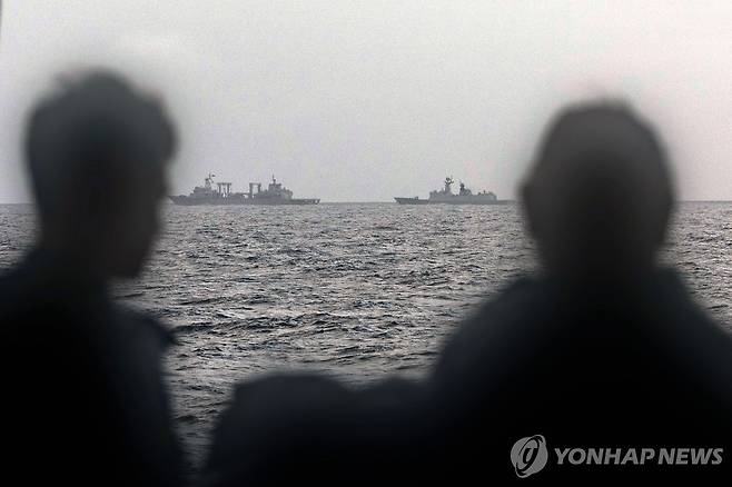 호주 인근 中군함들 이례적 실탄사격 훈련민항기들 항로 변경