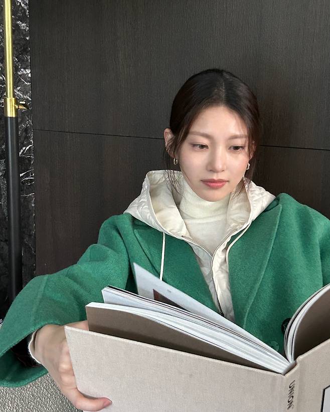 Sm 연습생에서 톱배우로 화려한 변신한 여배우 일상룩 라이프업