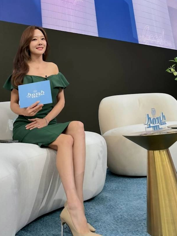 소유진 ‘170cm 47kg 말이 돼 오프숄더 미니 원피스룩에 반응 폭발 스타와 라이프