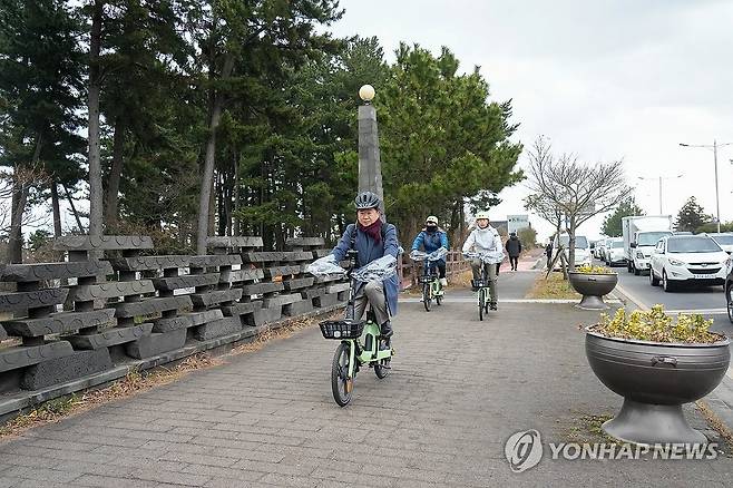 제주 공직자 전기자전거 출퇴근 시작새로운 친환경 교통수단