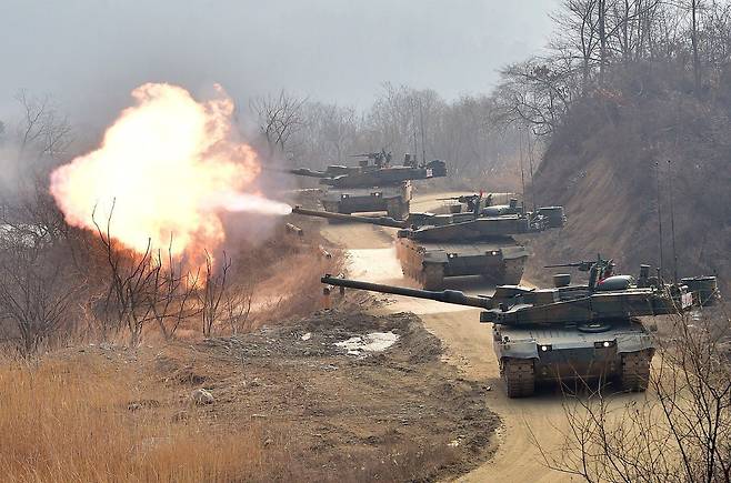 중국 한국한테 깜짝 놀란 이유 중국 전차를 압도하는 K 2 전차의 성능이 공개되었습니다 군사돋보기