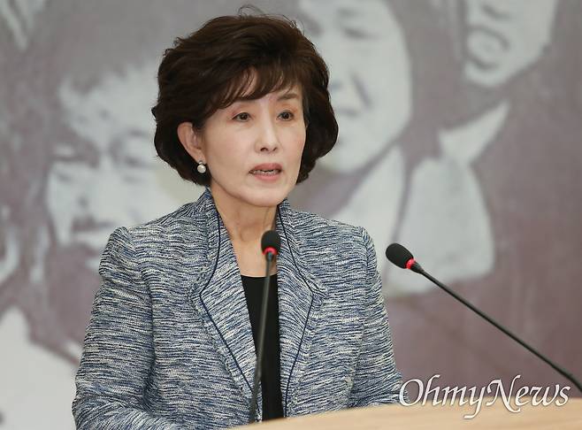 국가 공식사과 권고에 울먹인 영화숙·재생원 피해생존자들