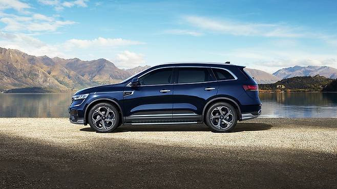 "2천만 원대 반값 아빠차" 말도 안 되는 실용성과 가성비로 무장한 SUV, QM6 LPe | 구름을달리다