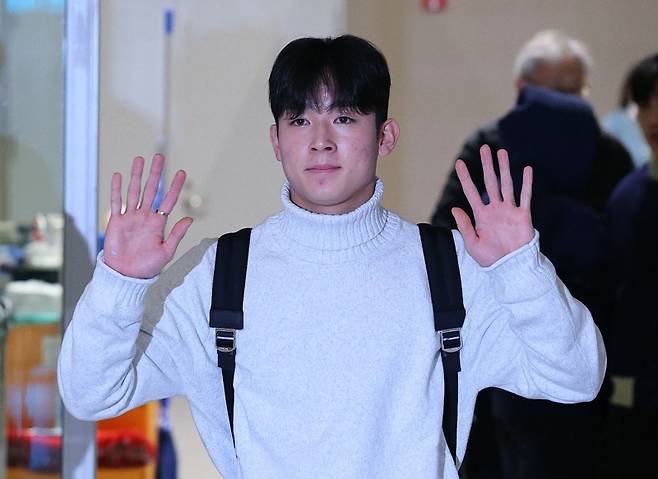 ‘son 후계자 양민혁 아직 英 첫 골 못 넣었지만 위협적인 선수” 현지 호평 일색