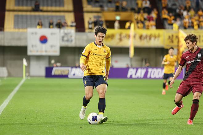 'K리그 유일 ACLE 생존' 광주, 16강 1차전서 日 비셀 고베에 0-2 완패