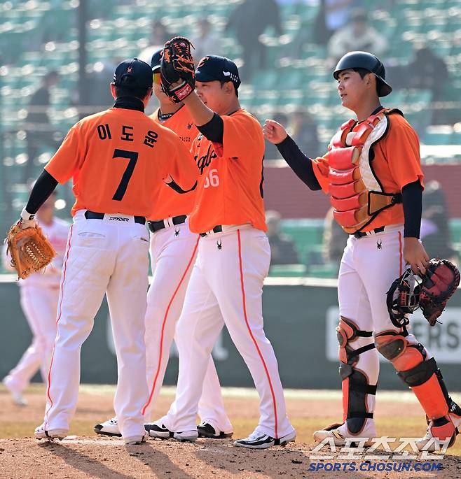 시범경기지만 14억 외인 호투→50억 Fa 침묵 끝 한화 투자 효과 드디어 누렸다