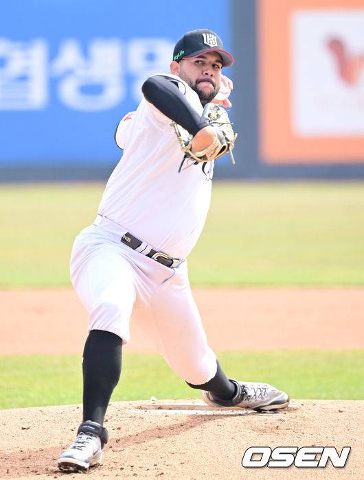 이런 테이블세터를 봤나, 강백호-로하스 '6타석 5안타 6출루' 합작…KT 초전박살 야구 무섭네