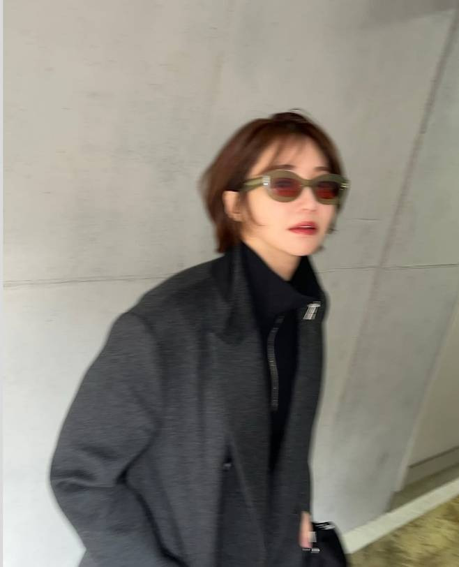 단발고준희 공식은 그대로 숏컷 차도녀 변신 겨울 찰떡 집업코트룩 대본은 내운명