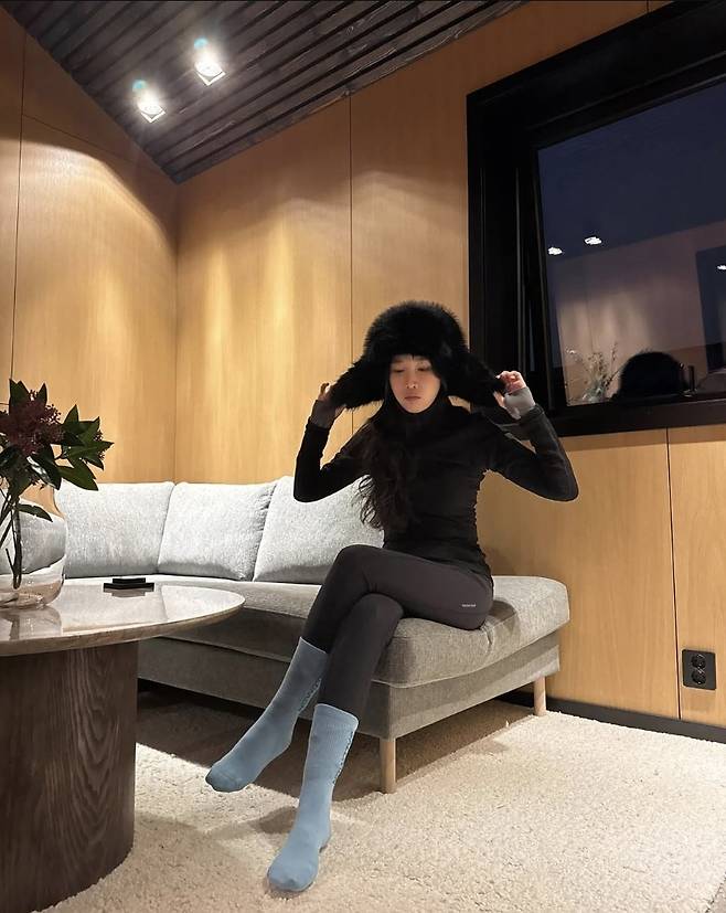 이해리 쫄쫄이가 어쩜 예뻐 노르웨이 가더니 신발까지 패딩 꽁꽁 싸맨 방한룩 대본은 내운명