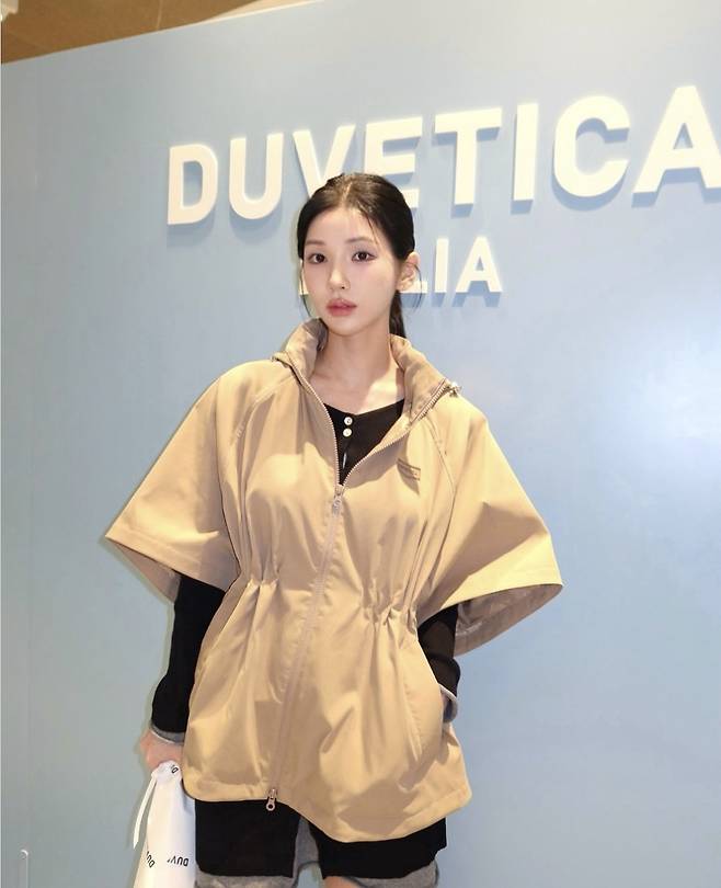 연예인 2세가 왜이래 강남 백화점에서 포착 벨트 조인 개미허리 모델 뺨치는 원피스룩 뷰티는 내운명