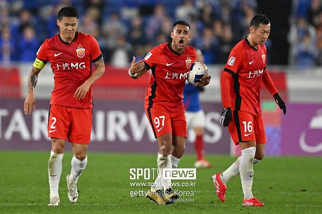 실력 부족 中축구, 결국 동남아에도 밀렸다…ACLE 전멸 → AFC 랭킹 포인트 태국에 추월 → 직행팀 감소
