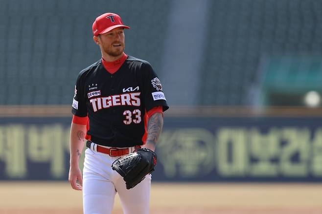 이래도 개막전 선발 아니라니 Era 1점대 압권→kbo 최적화 외국인 투수 되나
