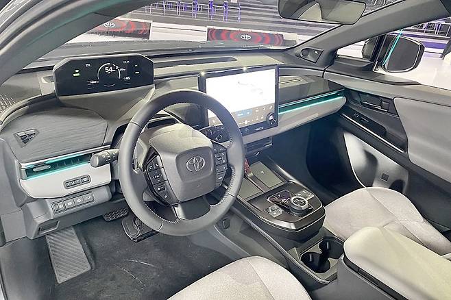 무려 600km 가볍게 달린다 현대기아 제대로 비상 걸린 이 車 오토포크