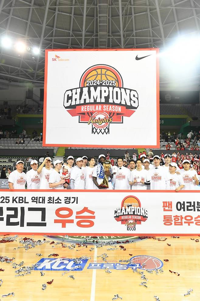 빠른 농구 Sk 우승도 역대급 빠르게 최소 경기 정규리그 우승 신기록 달성