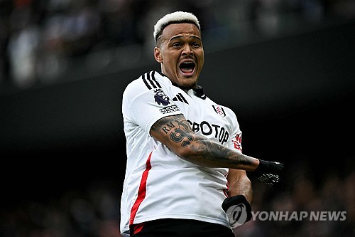 손흥민은 최악의 주장 계약 해지해 배은망덕 토트넘 팬들 또 Son 탓못한 건 토트넘이다