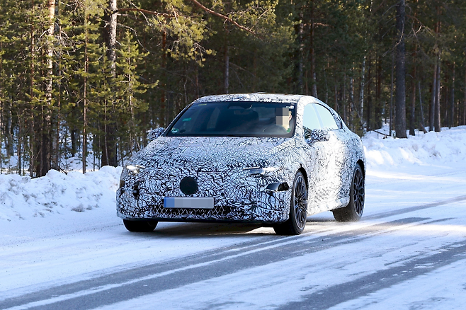 “BMW 차주 오열” 벤츠 AMG CLA 스파이샷 유출 | 카텍