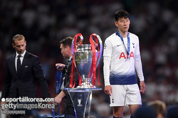 이쯤 되면 탈트넘은 과학손흥민만 무관 팀 떠난 44명은 모조리 우승