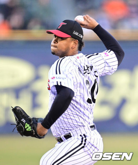 ‘KKKKKKKK 에르난데스 7이닝 완벽투+8회 빅이닝’ LG, 한화 5-0 꺾고 개막 3연승…류현진, 6이닝 무실점 ‘생일날 승리’ 실패 [잠실 리뷰]